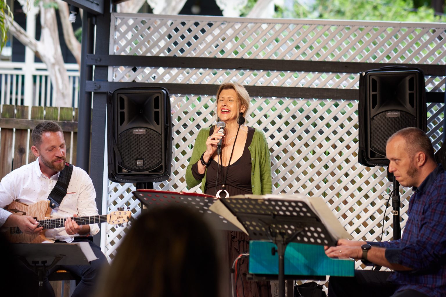 Jazz klub Tvrz: Ingrid James Trio (Austrálie/CZ) - ZRUŠENO - Chodovská tvrz